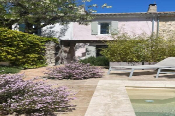 Charming 18th-century Townhouse With Private Terrace & Pool - Paradou