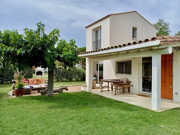 Superb Mazet In Camargue, Garden, Parking, Terraces, Air Conditioning, Internet - Saintes-Maries-de-la-Mer