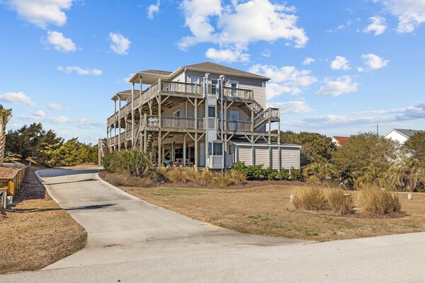 Sounds Heavenly In Emerald Isle Has Sound And Ocean Views - Emerald Isle, NC