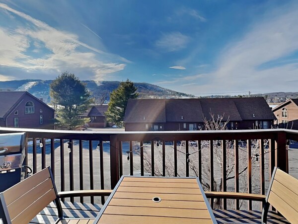 Alpine Loft And Lake | Great Views & Location - Deep Creek Lake, MD