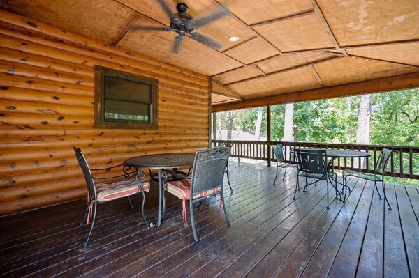 Wild West Lodge|5bd|slps22|hot Tub|fireplace - Broken Bow, OK