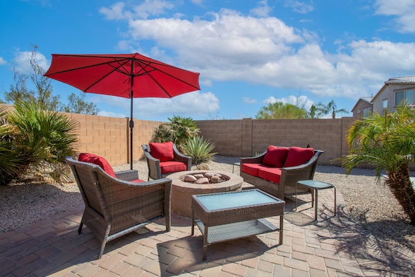 Newly Remodeled Beautiful Home With Large Sparkling Pool And Game Room - Queen Creek, AZ