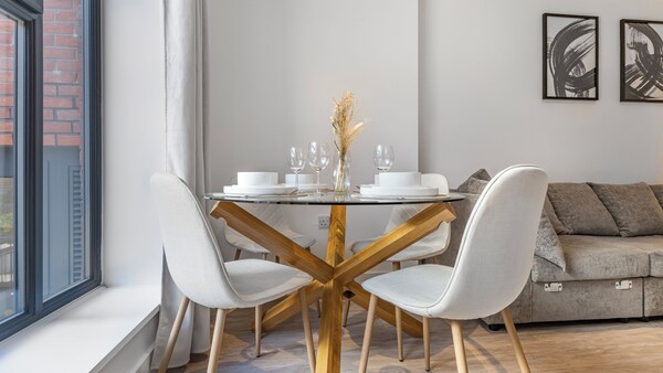 Modern Luxury 1 Bed Apartment In Birmingham City Centre - Near The Bullring - Birmingham