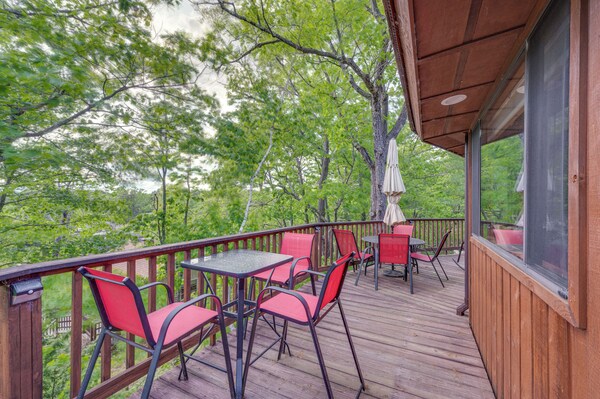 Dock & Beach Access: Scenic Lake Ossipee Cabin! - Ossipee, NH