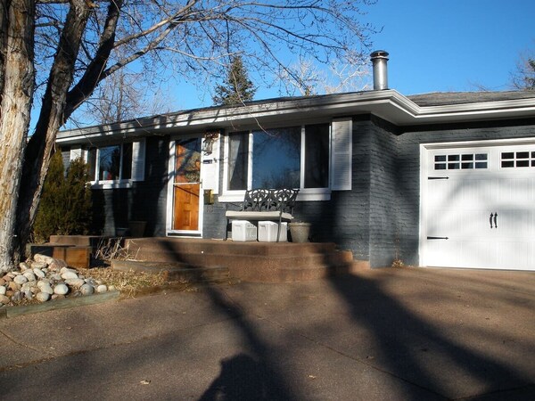 Best Location~fun~2 Living Rooms +Ping Pong/games - Boulder, CO