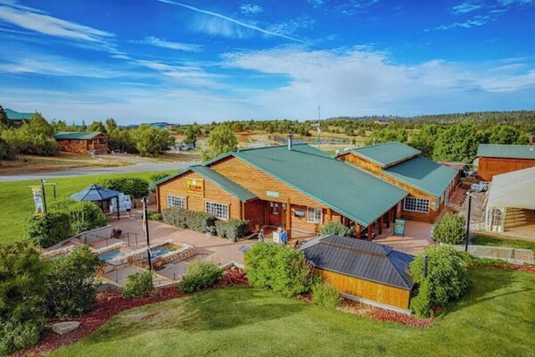 Zion Views-timber Ridge Lodge+ Resort Access - Utah
