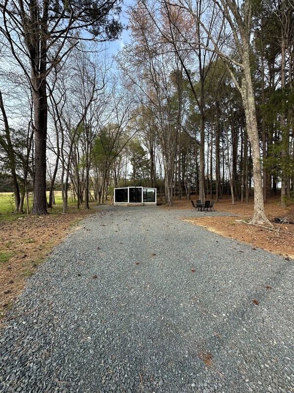 Lake View Tiny Home On Lake Tillery In Norwood - Lake Tillery, NC
