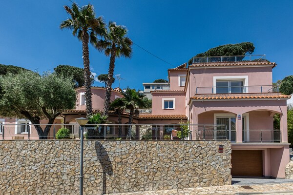 Villa De Luxe à Begur Avec Vue Sur La Mer, Wi-fi Et Climatisation - Begur