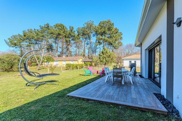 Holiday Home "Coco"  A Peaceful Haven Near Parentis Lake, Perfect For Families - Biscarrosse