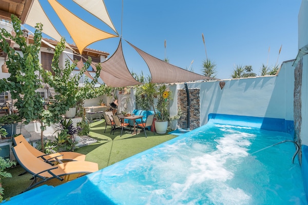 Apartamento 'Con Vistas A La Piscina' Con Vistas A La Montaña, Wi-fi Y Aire Acondicionado. - Santa Fe, España
