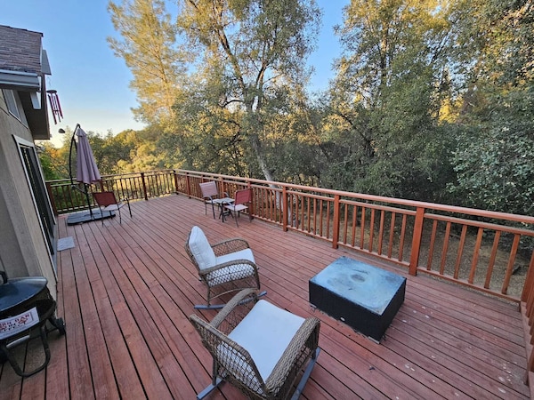 Yosemites Shangri-la: A Cultural & Scenic Escape For World Travelers - Oakhurst