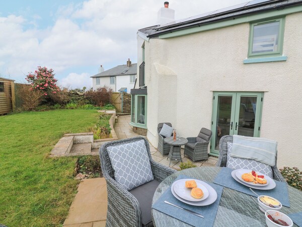 Little Coombe, Pet Friendly, With Open Fire In St Ann's Chapel - Bantham Beach