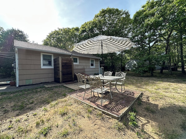 Driftwood Cottage Number 3 - Wellfleet, MA