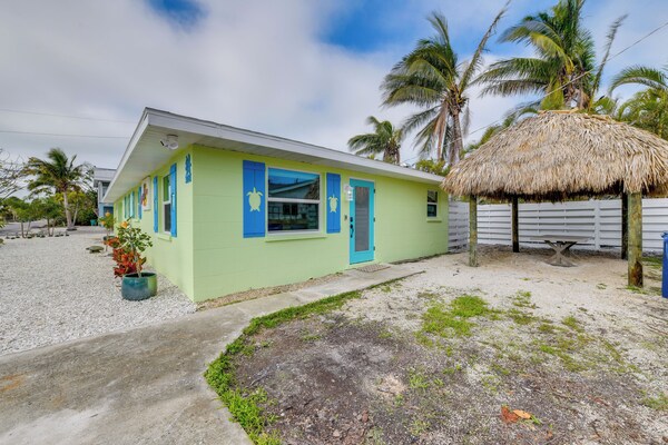 Fish, Swim & Unwind: Anna Maria Apt - Anna Maria