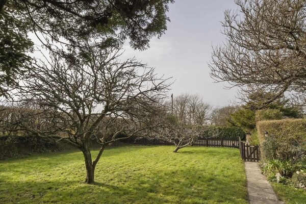 Homely Cottage & Garden Nr Praa Sands & Marazion - マラジオン