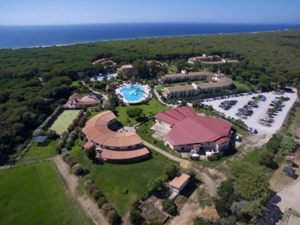 Golden Meadow Apartment, Ac, Wifi - Oristano