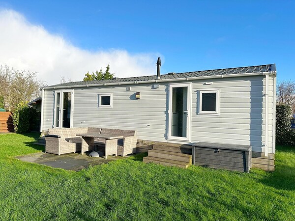 After A Visit To The Beach You Can Enjoy All The Luxury And Comfort Of The Chalet. - Callantsoog