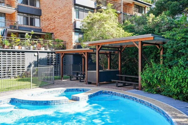 Beachside Oasis-walk To Alex Beach - Buderim