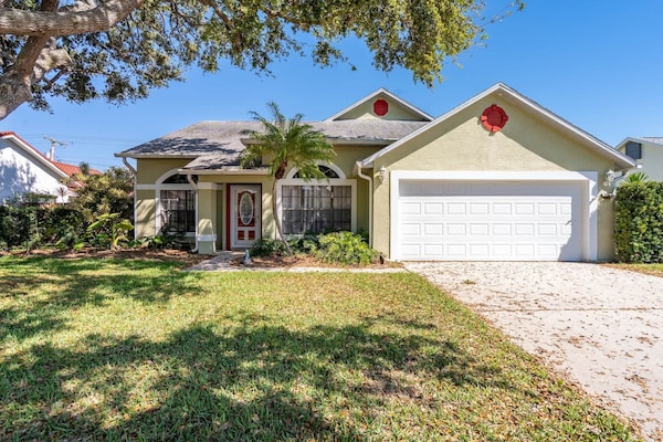 Charming 3br Home Near Fit & Downtown Melbourne - Melbourne, FL