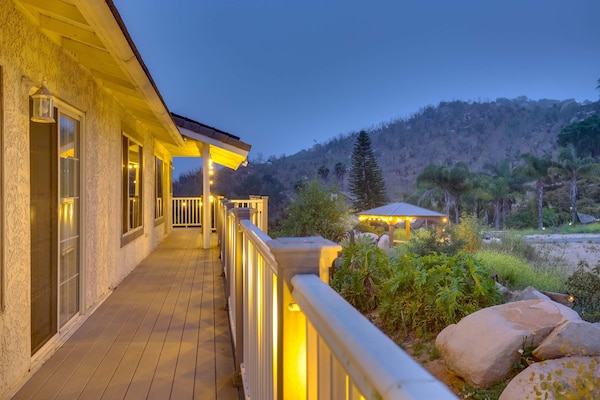 Serenity Escape, 4br, Hot Tub, Mini Golf, Fire Pit - Escondido, CA