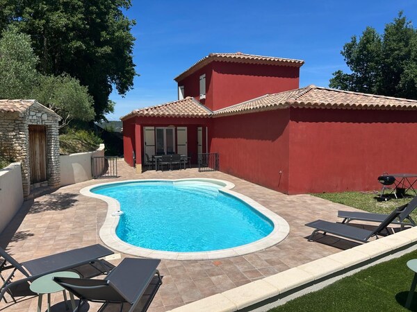 Villa With Private Pool - 5 Minutes From The Beach And 5 Minutes From The Gorges De L'ardèche. - Pont-Saint-Esprit