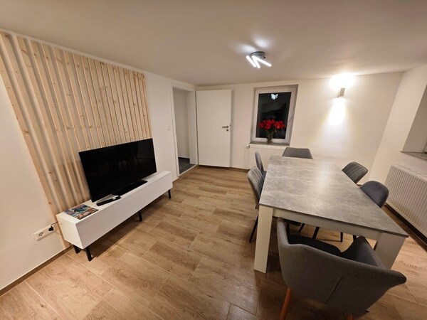 Ferienhaus/ Monteursunterkunft Für Bis Zu 10 Personen In 71573 Allmersbach I. T. - Rudersberg