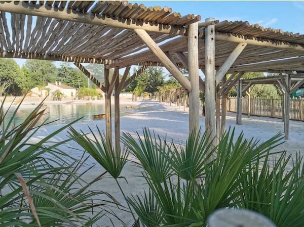 Camping - Ccb0geg - Deux Chambres , Couchages 4 - Saint-Laurent-du-Verdon