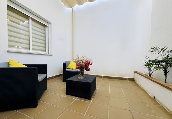 Holiday Home 'Tu Refugio Cerca Del Centro Granada' With Private Terrace, Wi-fi And Air Conditioning - Granada