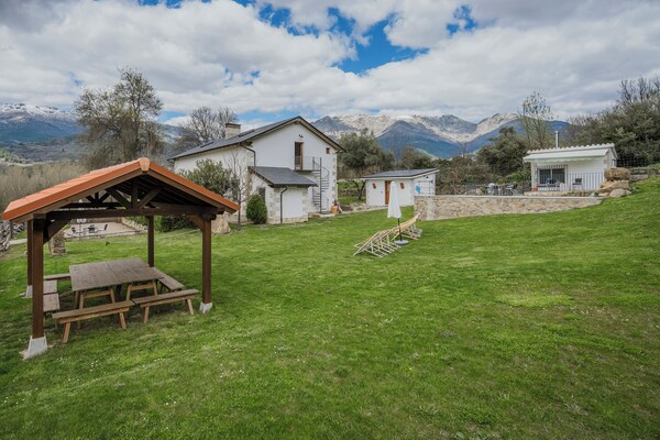Chalet 'Finca El Aguilojo' Con Piscina Privada, Terraza Privada Y Wi-fi - Cuevas del Valle