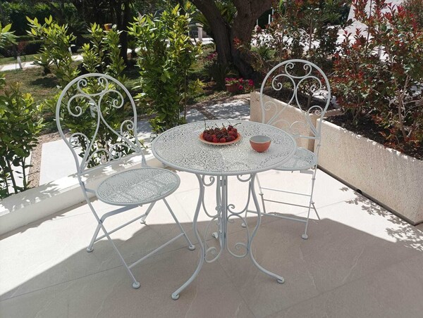 Appartement 'Grazia' Avec Jardin Privé, Wi-fi Et Climatisation - Fasano