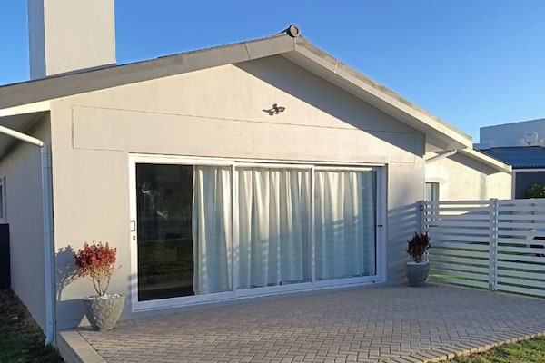 3-bedroom House In Amazing Mossel Bay With Wifi - Mossel Bay