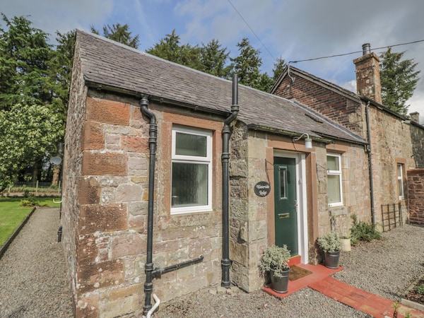 Waterside Lodge, Pet Friendly, Country Holiday Cottage In Annan - Lockerbie