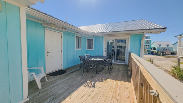 Boho Beach Cottage Footsteps From The Beach In Gulf Shores - Alabama