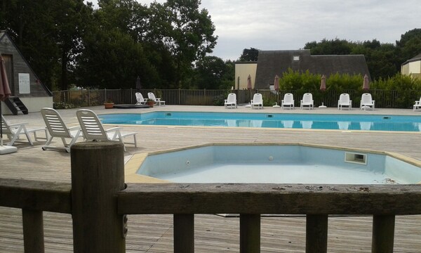 Exceptional, Pretty Ground Floor Duplex, 12 Mn Walk From The Beach Of Southern Finistère, - Bénodet