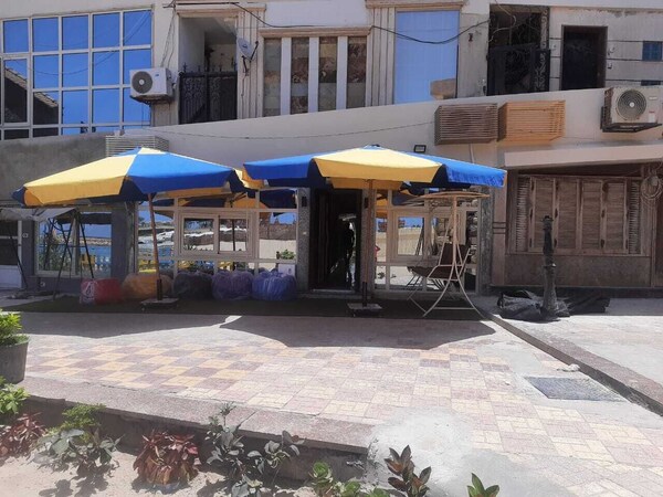3-bedroom Apartment In Marvelous Alexandria With Ac, Wifi - Alexandria