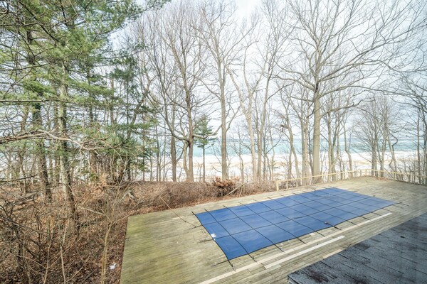 Lakefront Home With Private Beach And Private Pool! - New Buffalo, MI