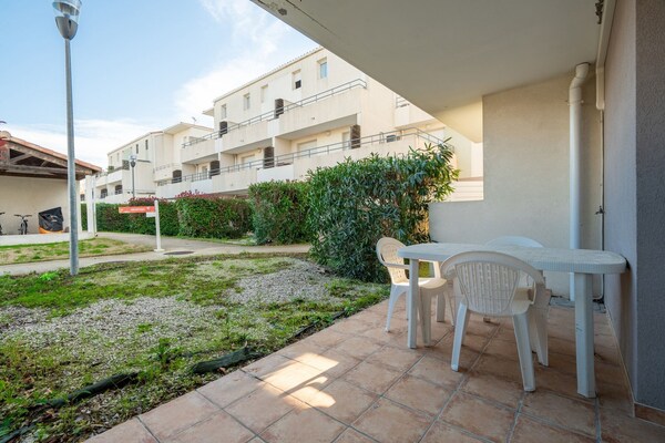 Appartement In Le Grau-du-roi Voor Gezinnen - Port Camargue
