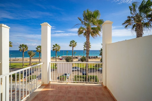 Beachhouse With Pool, Parking & Stunning Sea Views - Mojácar
