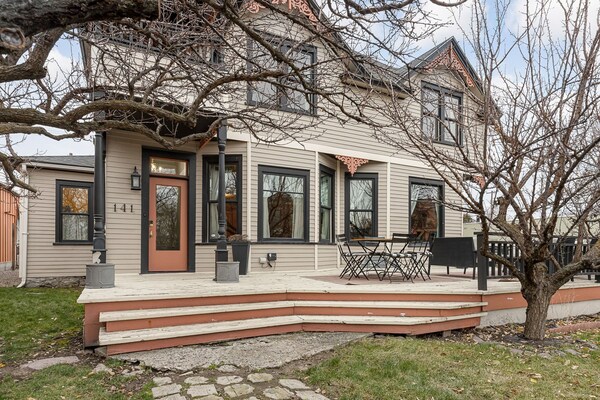 Spacious Main Level 2 Bdrm Off Missoula Hip Strip, Across River From Downtown - Missoula, MT