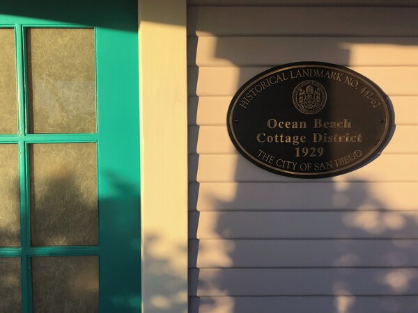 Sunny, Charming, Historic 2-level Cottage-patio/yard-blocks To Beaches/shops-ob - San Diego, CA