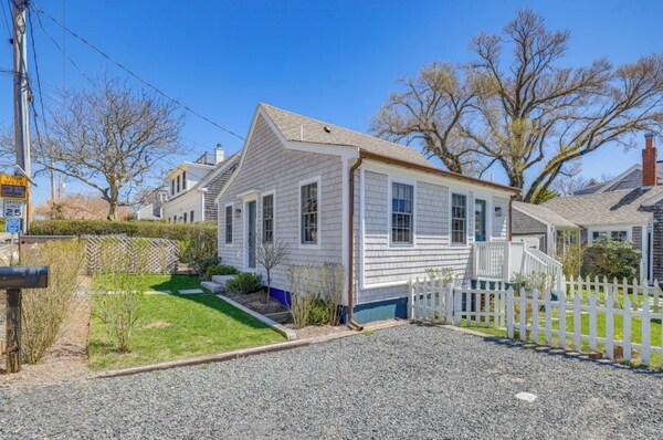 Luxe Designer Dream Home - Free Parking - Walk To Beach + Dining + Shopping - Provincetown, MA