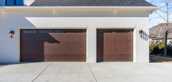 Luxury Living, Derby Thrills - Murray Hill, KY