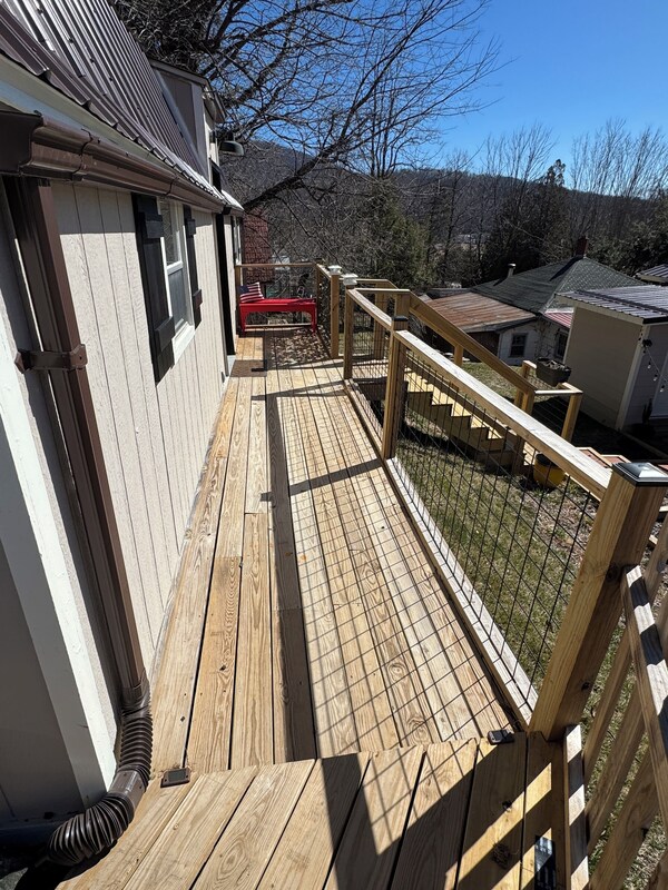 1 Br / 1 Ba - Walk To The Park, Restaurants, Breweries & Shops In Town! - West Jefferson