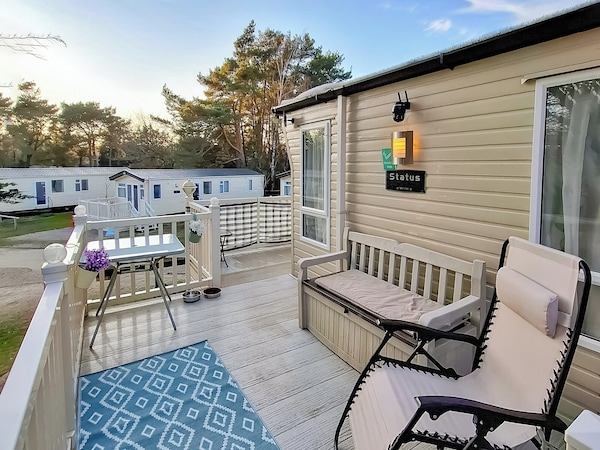 2 Bedroom Accommodation In Poole - Wareham, UK
