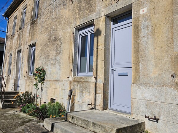Historic Modern House With Flexible Capacity - Stenay