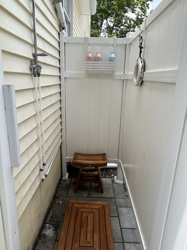 Comfortable 3-bedroom House In Red Bank, Close To Town, Restaurants And Beaches - Long Branch, NJ