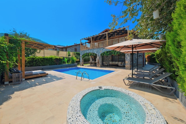 Taş Villa 2 Kayaköy-fethiye \/ Muğla - Faralya