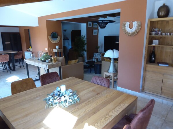 Friendly Mas With Swimming Pool And Large Garden In Saint Rémy De Provence - Saint-Rémy-de-Provence