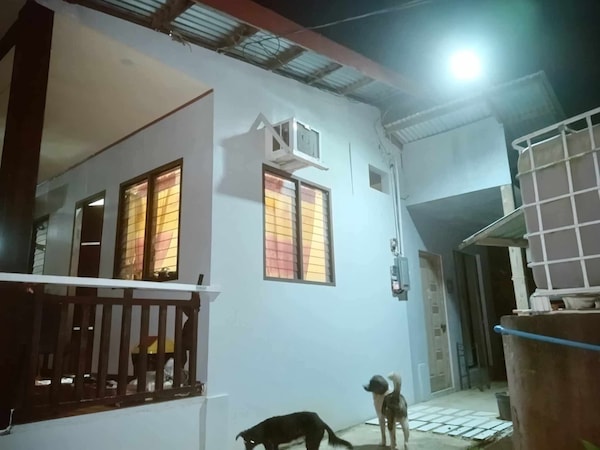 One Bedroom Apartment With Wifi And Air-condition. - El Nido