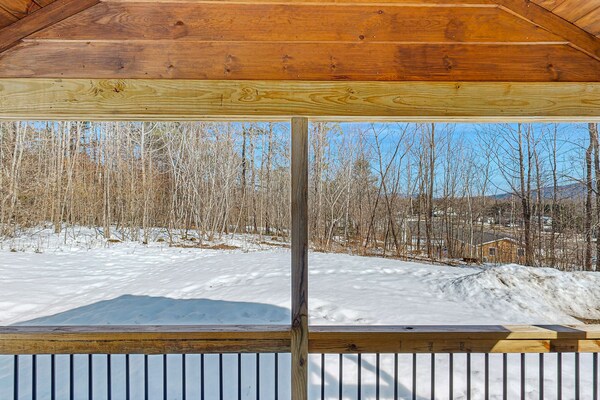 Charming Home, Deck, W/d, Dog-friendly And Just Minutes From Sunday River - Bethel